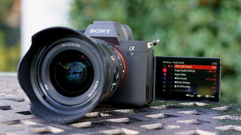 Which Sony A7 camera? How to choose the right model – bwuphoto.com